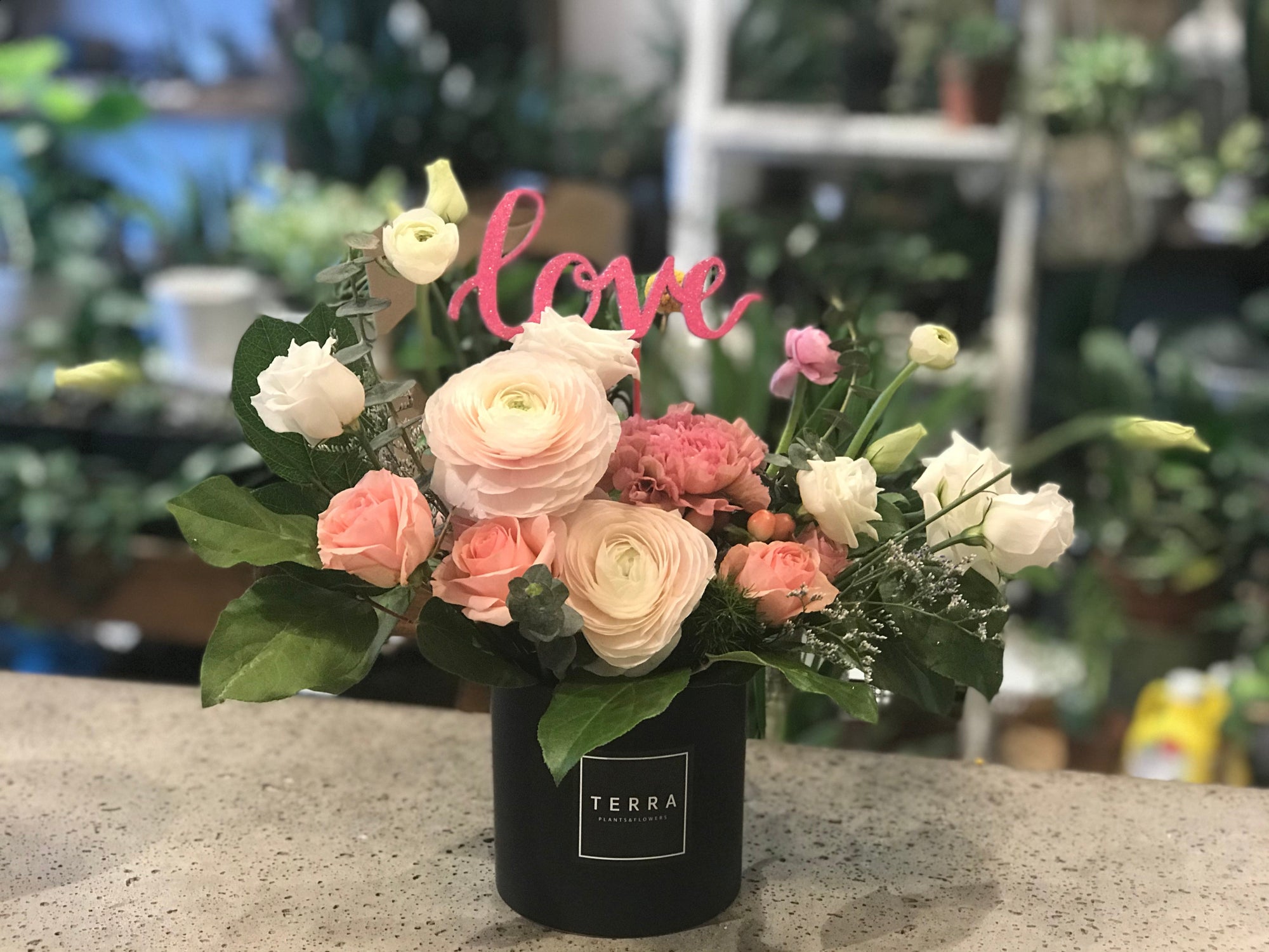 Photography Tips for Capturing the Beauty of Flowers – Terra Flowers ...